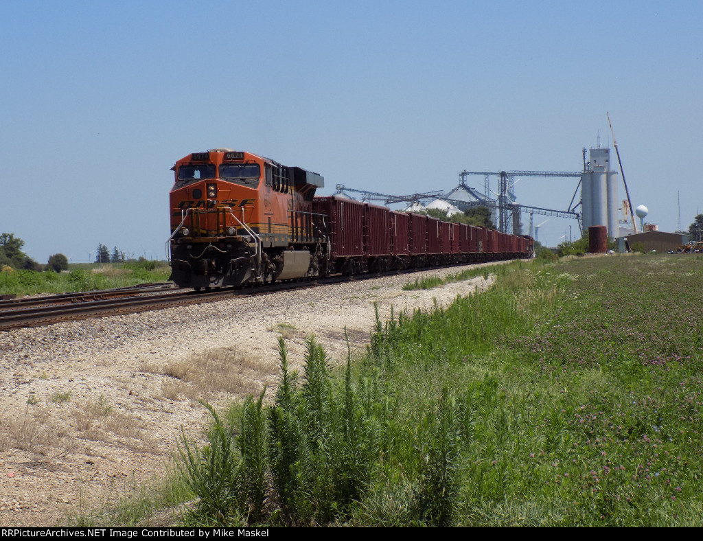 BNSF 6674